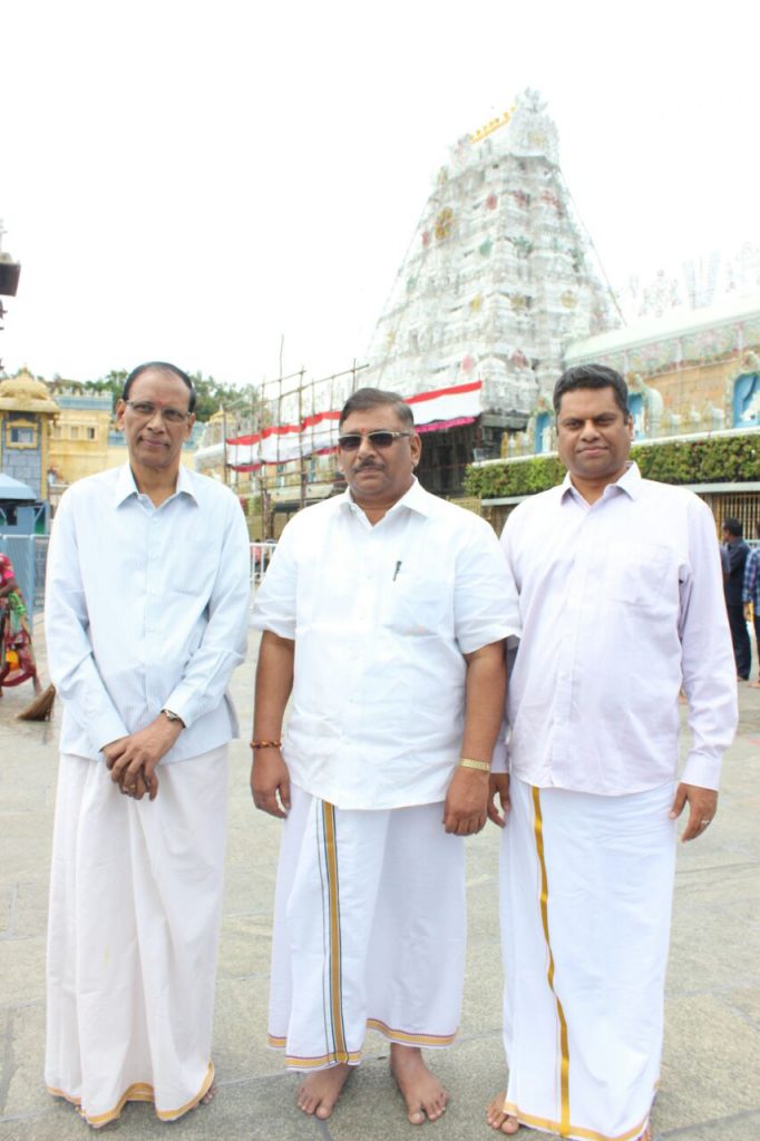 AP Forest Minister Sidda Raghava Rao offers prayers at Tirumala ...