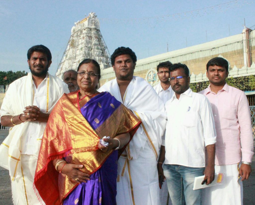 Chittoor MLA D.A. Satya Prabha offers prayers at Tirumala – Tirumala ...
